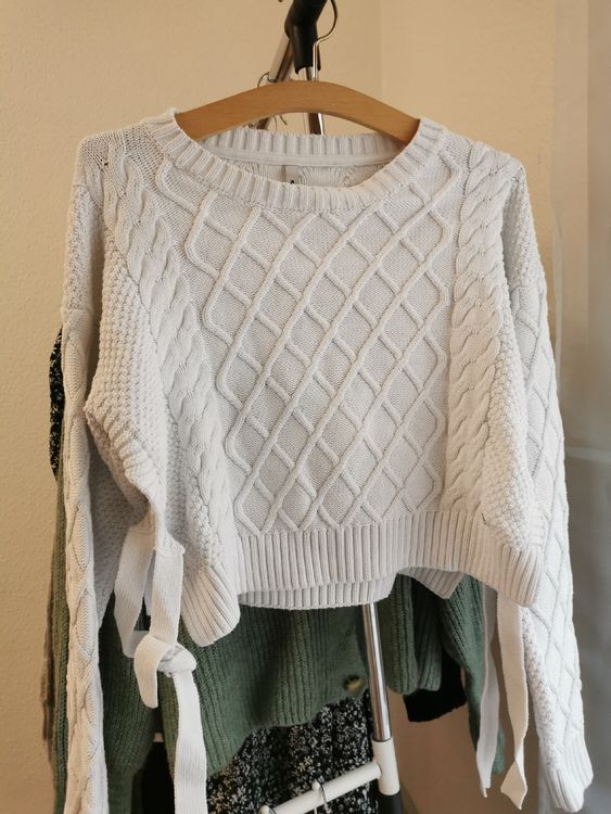 Crop pull (Gebraucht) in Genève für CHF 7 – mit Lieferung auf Ricardo ...