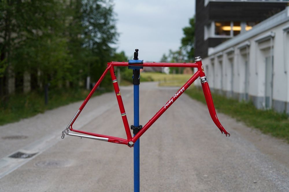 Retro Rennvelo Rahmen Fredy Rüegg (Gebraucht) in Zürich für CHF 111 ...