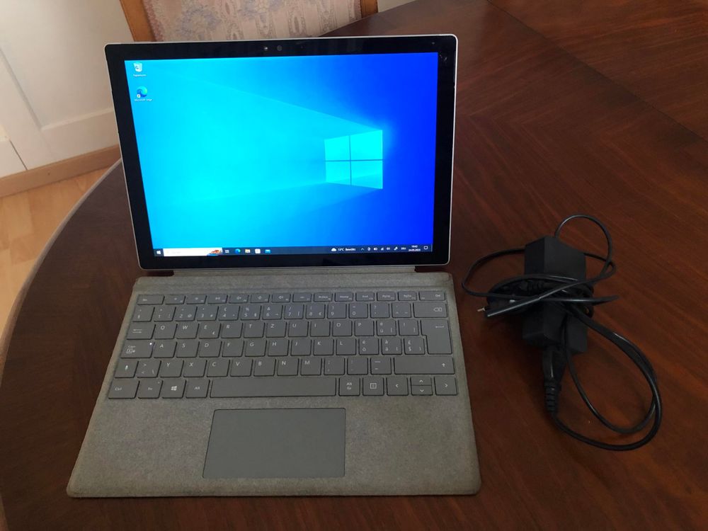 Surface pro 4 i7, 16 GB, SSD 256 GB (Model 1724) | Kaufen auf Ricardo