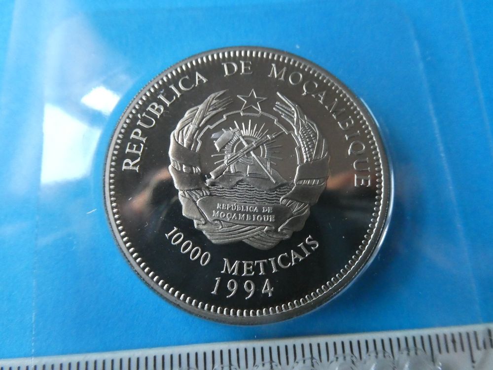 Mocambique 1994, 10'000 Meticais PP, Sondermünze Fussball-WM | Kaufen ...