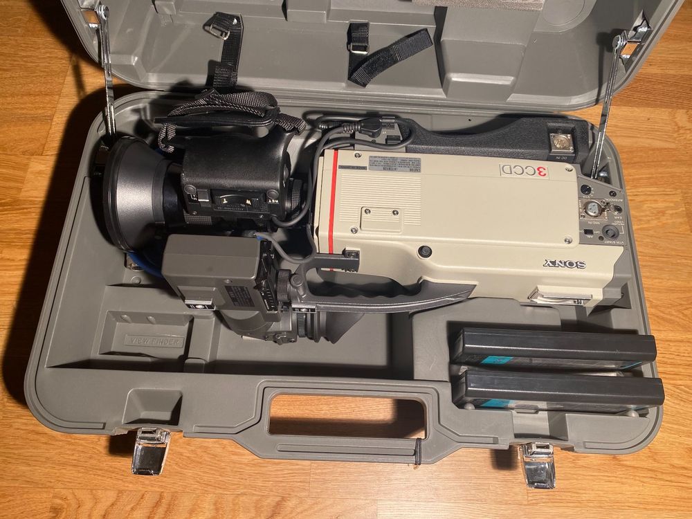 Sony Color Video Camera DXC-3000P (Gebraucht) in für CHF 250 – nur ...