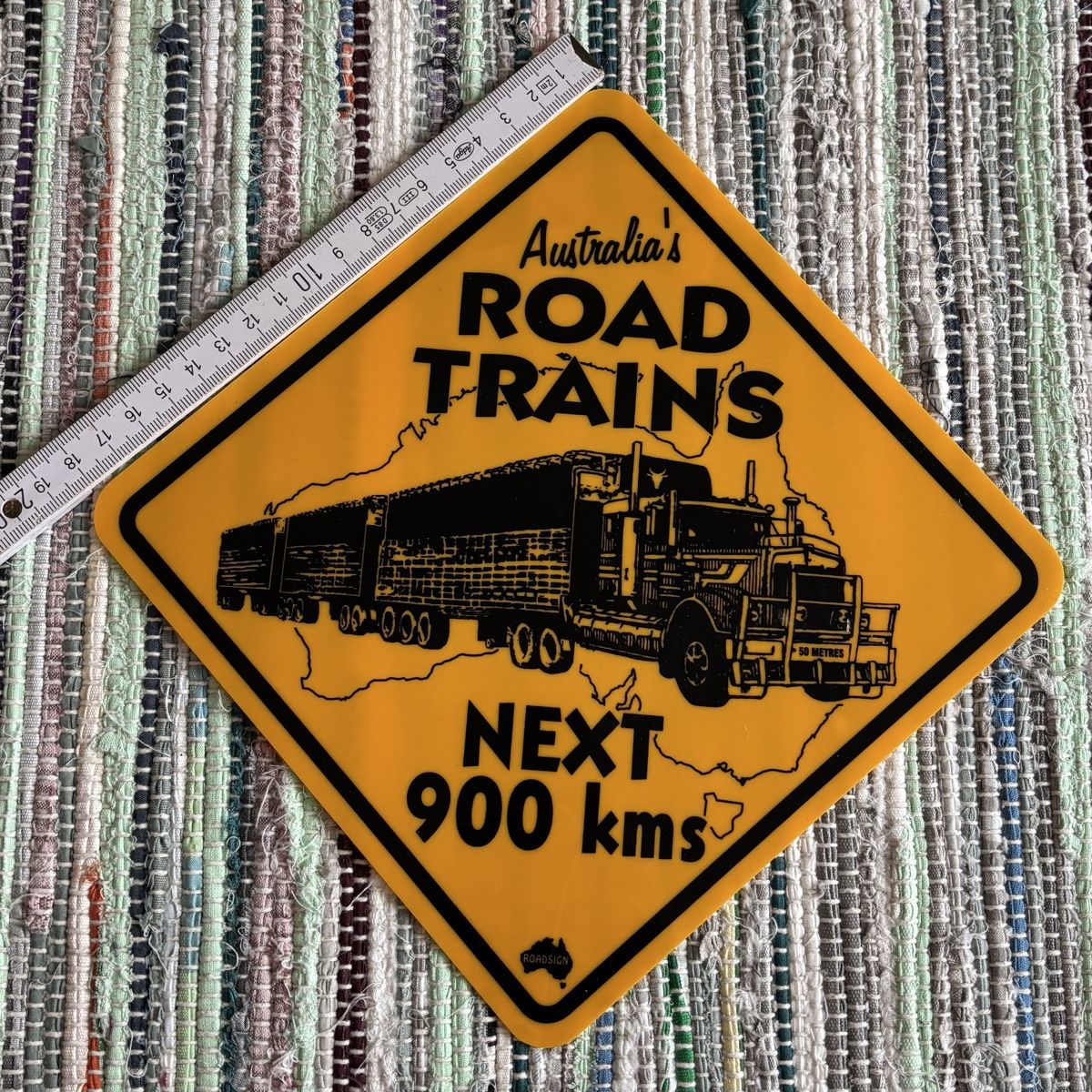 Australia‘s Road Trains Schild (Neu (gemäss Beschreibung)) in Davos ...