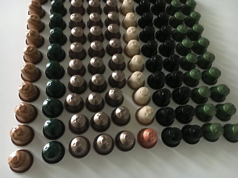 Nespresso Kapseln leer 100 Stk. zum Basteln u.s.w. (Gebraucht) in Dällikon für CHF 2 – mit ...