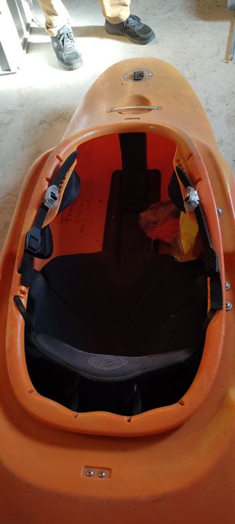 Playboat Kayak (Gebraucht) in Rüti ZH für CHF 152 – nur Abholung auf ...