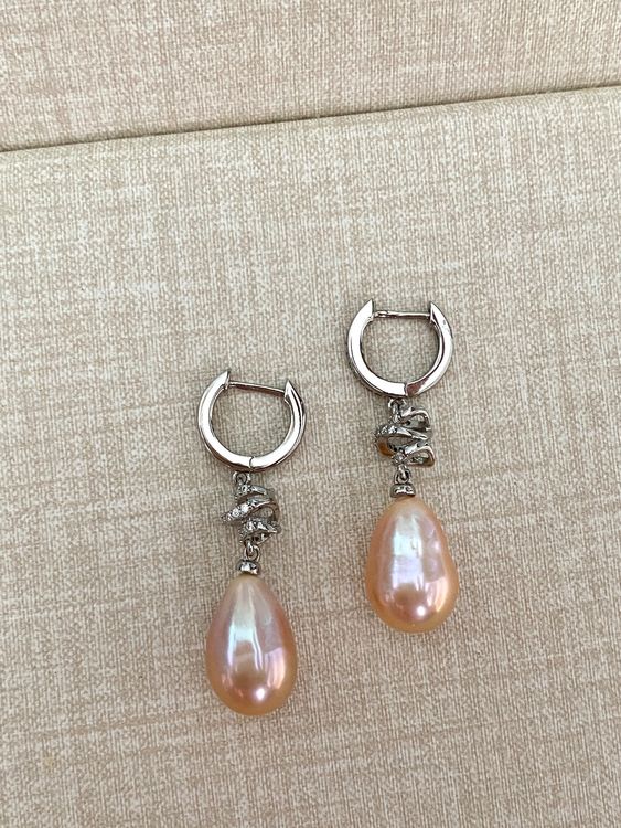 Perlen Ohrringe/ Echte Süsswasserperlen (Neu und originalverpackt) in Sarnen für CHF 120 – mit ...