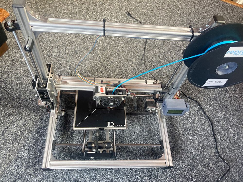 3D Drucker Velleman K8200 (Gebraucht) in Kernenried für CHF 50 – nur Abholung auf Ricardo kaufen