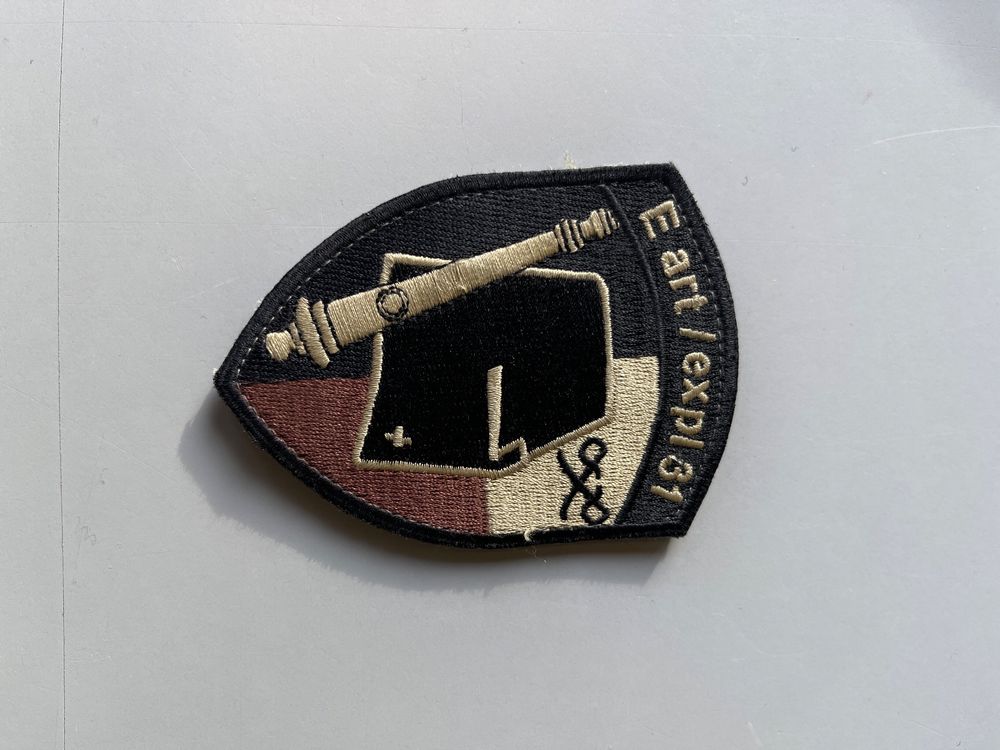 E Art/Expl 31 mit Klett (Neu (gemäss Beschreibung)) in Les Cullayes für CHF 50 – mit Lieferung ...