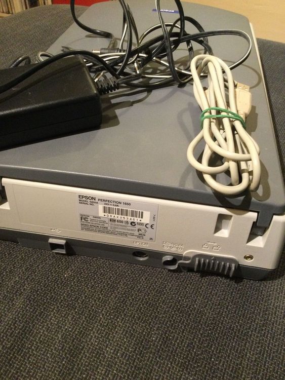 EPSON Perfection 1650 Flachbettscanner | Kaufen auf Ricardo