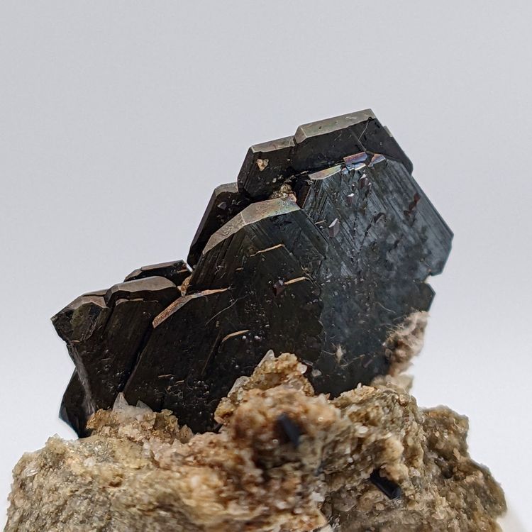 SCHWEIZ, IRIDISIEREND HÄMATIT mit SPHALERIT, Seltenheit (Neu (gemäss Beschreibung)) in Balerna ...