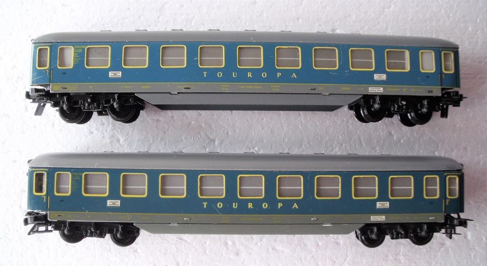 TRIX EXPRESS 2 WAGEN TOUROPA (Gebraucht) in Neuenegg für CHF 19 – mit ...