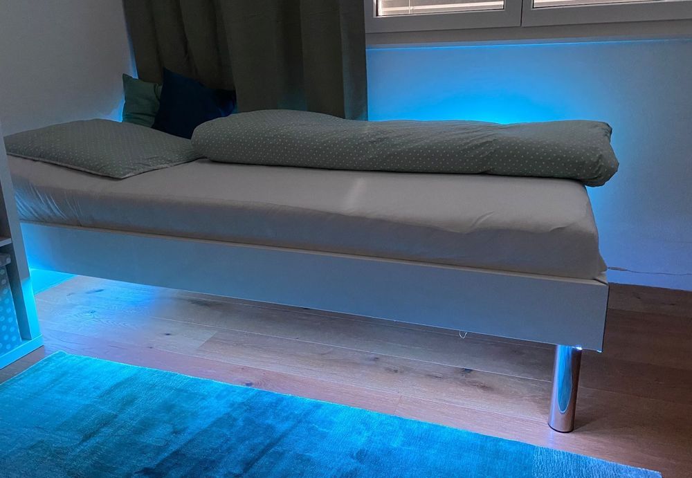 Hasena Bett 90x200 mit Lattenrost inkl. LED-Beleuchtung | Kaufen auf ...