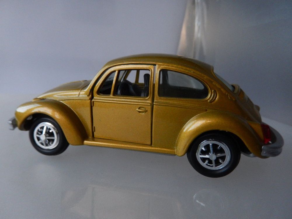 VW Käfer 1302 - gold - alt - Gama-Mini ! %% Ausverkauf %%% (Gebraucht ...