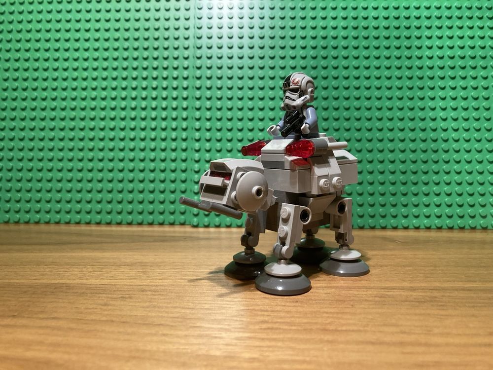 Lego AT-AT Minibuild mit Minifigur (Neu (gemäss Beschreibung)) in Bern ...