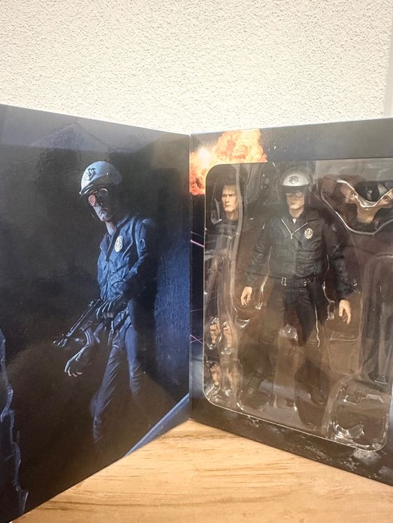 NECA Ultimate Terminator 2 T-1000 neu reel toys cop (Neu und ...