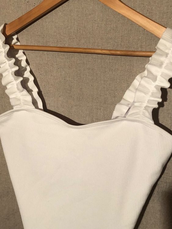 NEUER UNGETRAGENER BADEANZUG VOLANTS GR.L (Neu (gemäss Beschreibung)) in Gränichen für CHF 14.5 ...