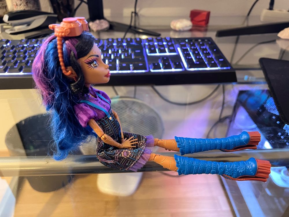 Mattel Monster High Robecca Steam Art Class KOMPLETT (Gebraucht) in ...