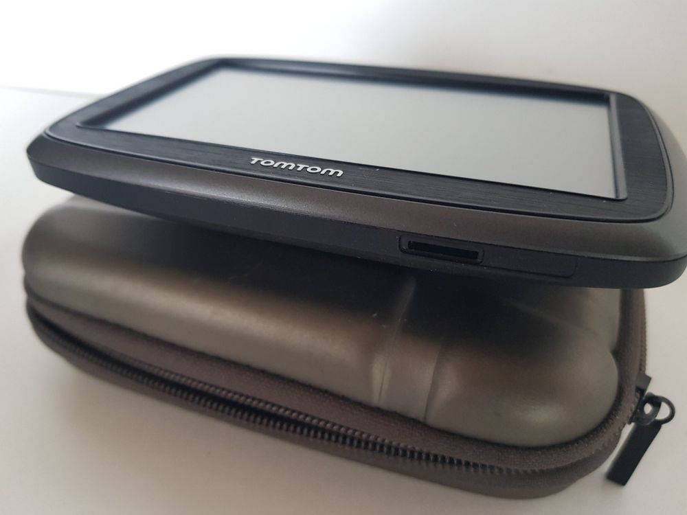 Tom Tom Navigation Go 50 Gerät (braucht neue Akku) | Kaufen auf Ricardo