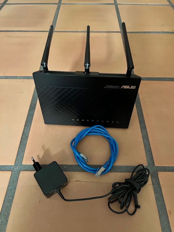 Asus Gigabit Router RT-AC 68U (Gebraucht) in Uerikon für CHF 55 – mit ...