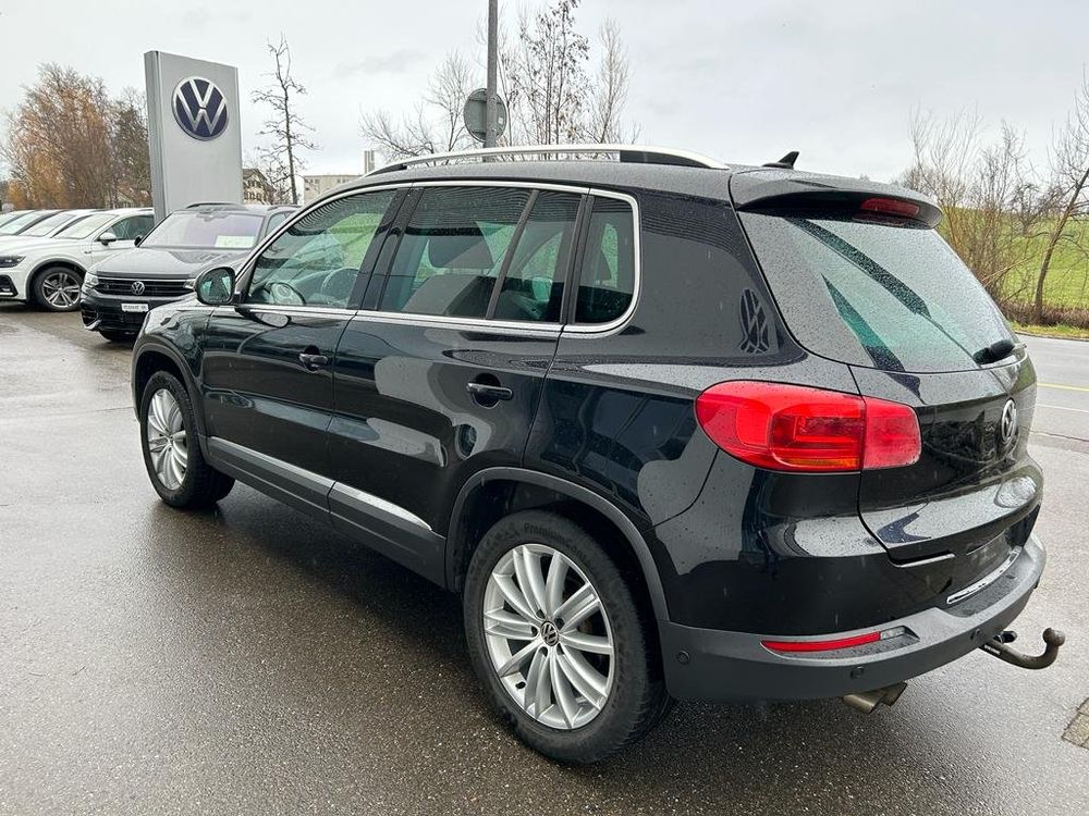 VW Tiguan/2.0 TDI/140 PS/Schaltgetriebe/Allradgetriebe (Gebraucht) in ...