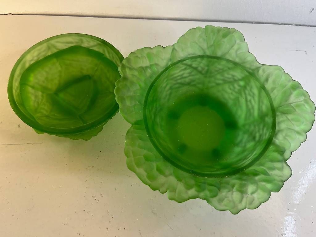 Bonbonnière Portieux Vallerysthal en pate de verre ouraline (D'occasion ...