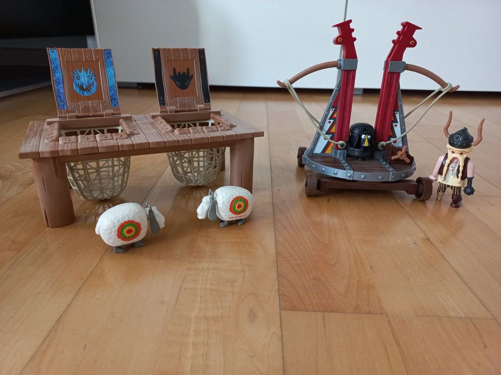 PLAYMOBIL Dragon: Grobian mit Schafschleuder (Gebraucht) in für CHF 7 – mit Lieferung auf ...
