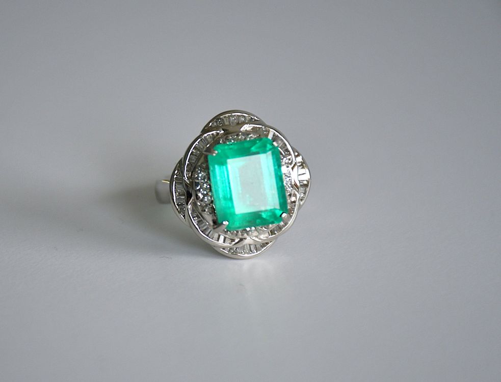 Bague Émeraude de Colombie 5.7 ct en Platine 900 avec Diaman | Kaufen ...