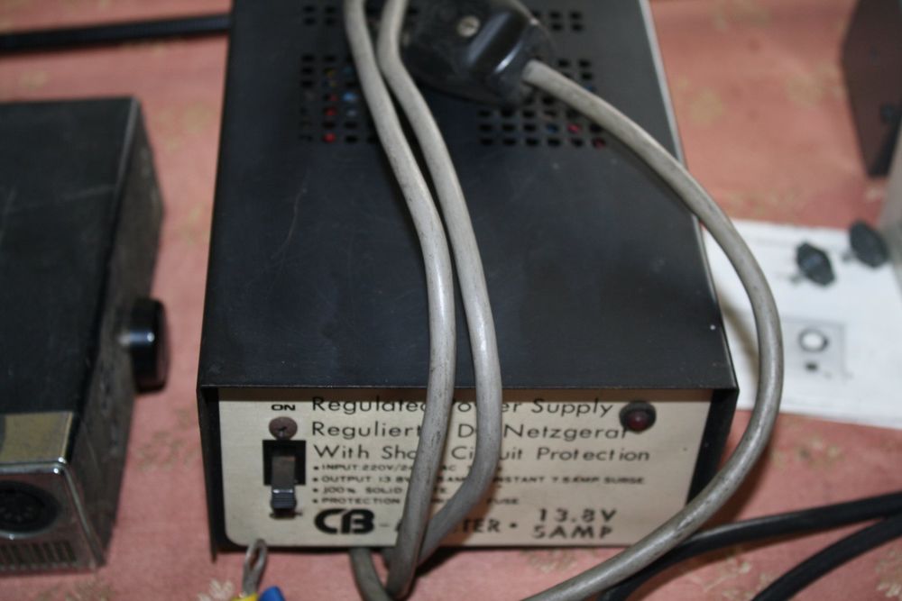 CB-CiBi-Citizen Band radio antenne et matériel divers (Defekt) in Le Vaud für CHF 14.5 – mit ...