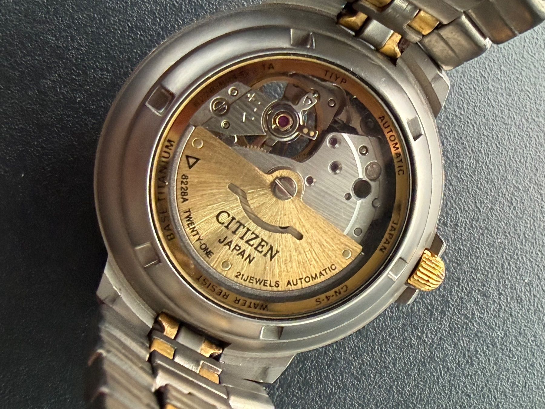 CITIZEN AUTOMATIC VR100 OPEN HEART TITANIUM HERREN UHR (Gebraucht) in ...