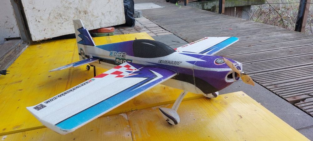 EDGE 540T | Kaufen auf Ricardo