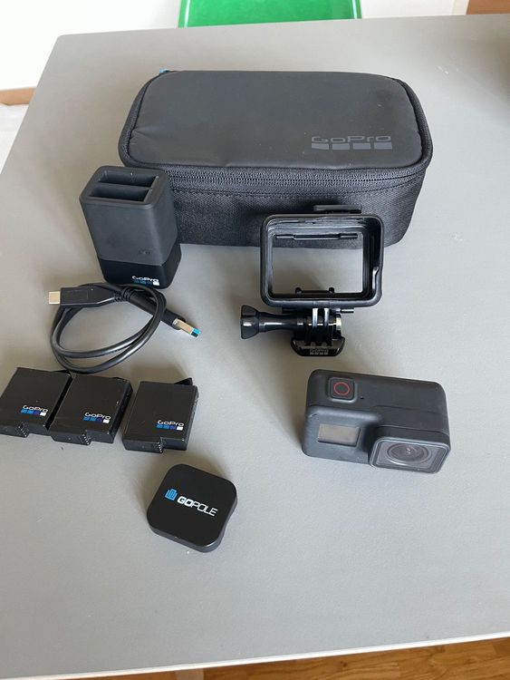 GoPro Hero 7 black (3 Akkus und Zubehör) | Kaufen auf Ricardo