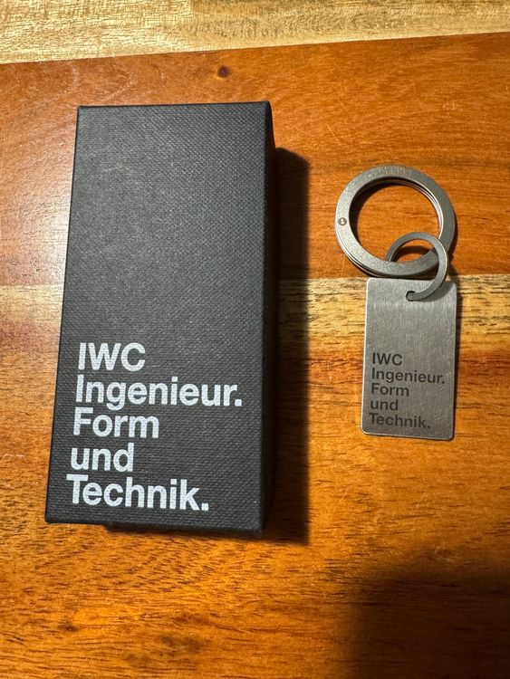 IWC Schlüsselanhänger, Ingenieur: Form und Technik, neu, OVP | Kaufen ...