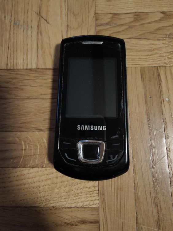 Samsung GT-E2550 (Gebraucht) in Rotkreuz für CHF 1 – nur Abholung auf ...