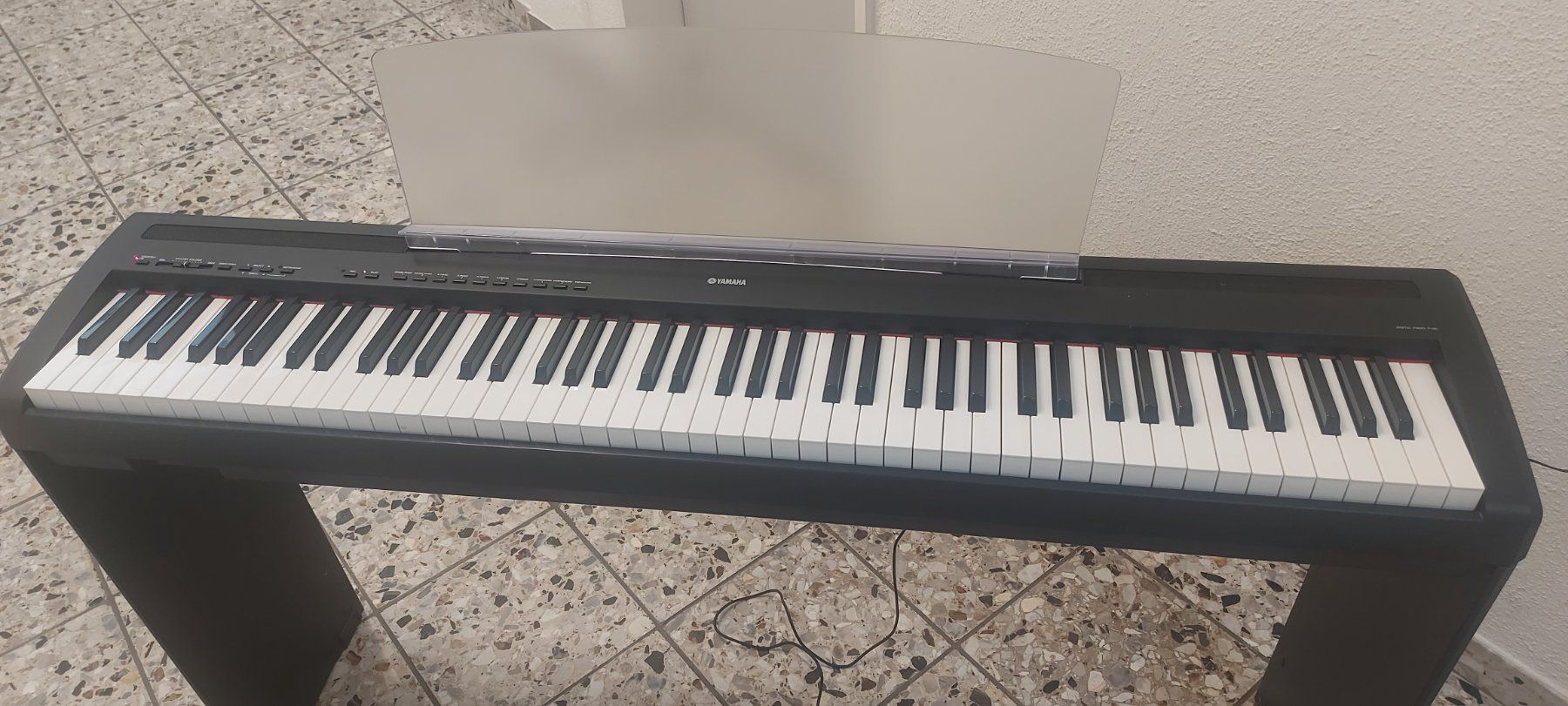 Digitalpiano Yamaha P-85 88 Graded-Hammer-Tasten inkl.stände (Gebraucht ...