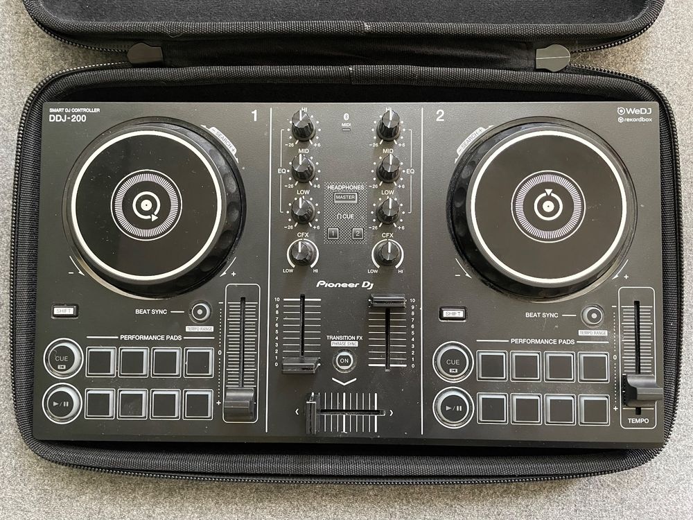 Pioneer DJ Pult - DDJ 200 (Gebraucht) in zürich für CHF 80 – mit ...