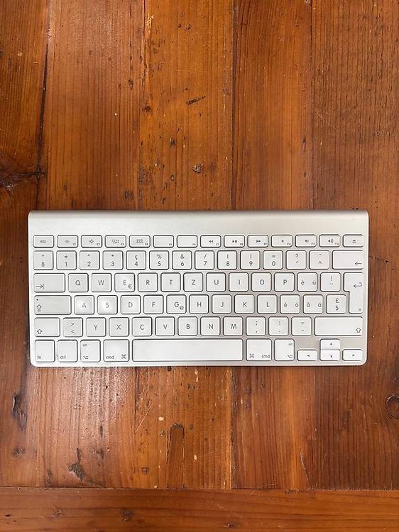 Apple Magic Keyboard Swiss Layout Guter Zustand (Gebraucht) in Zürich ...