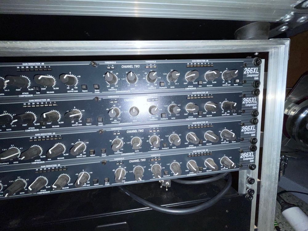 dbx 266 XL Limiter Compressor Gate (Gebraucht) in für CHF 75 – mit ...