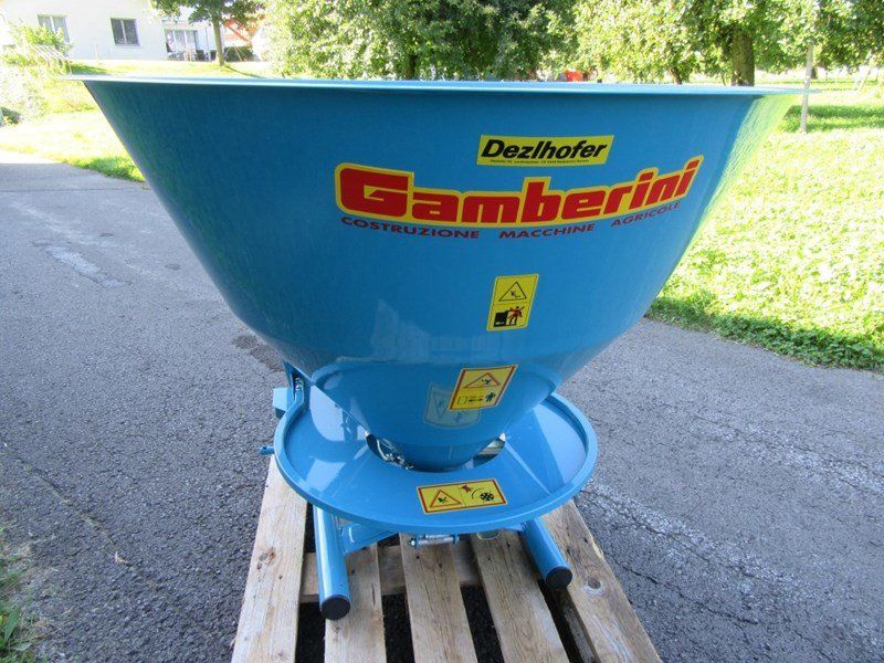 Gamberini Düngerstreuer Top 500 mit Hyd Schieberbetätigung (Neu (gemäss ...