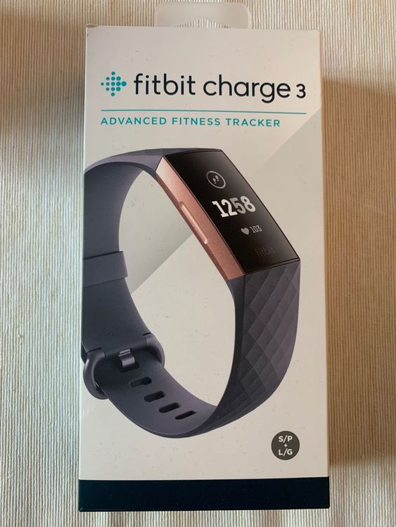 Fitbit Charge 3: Fitnesstracker neu mit Originalverpackung (Neu (gemäss ...