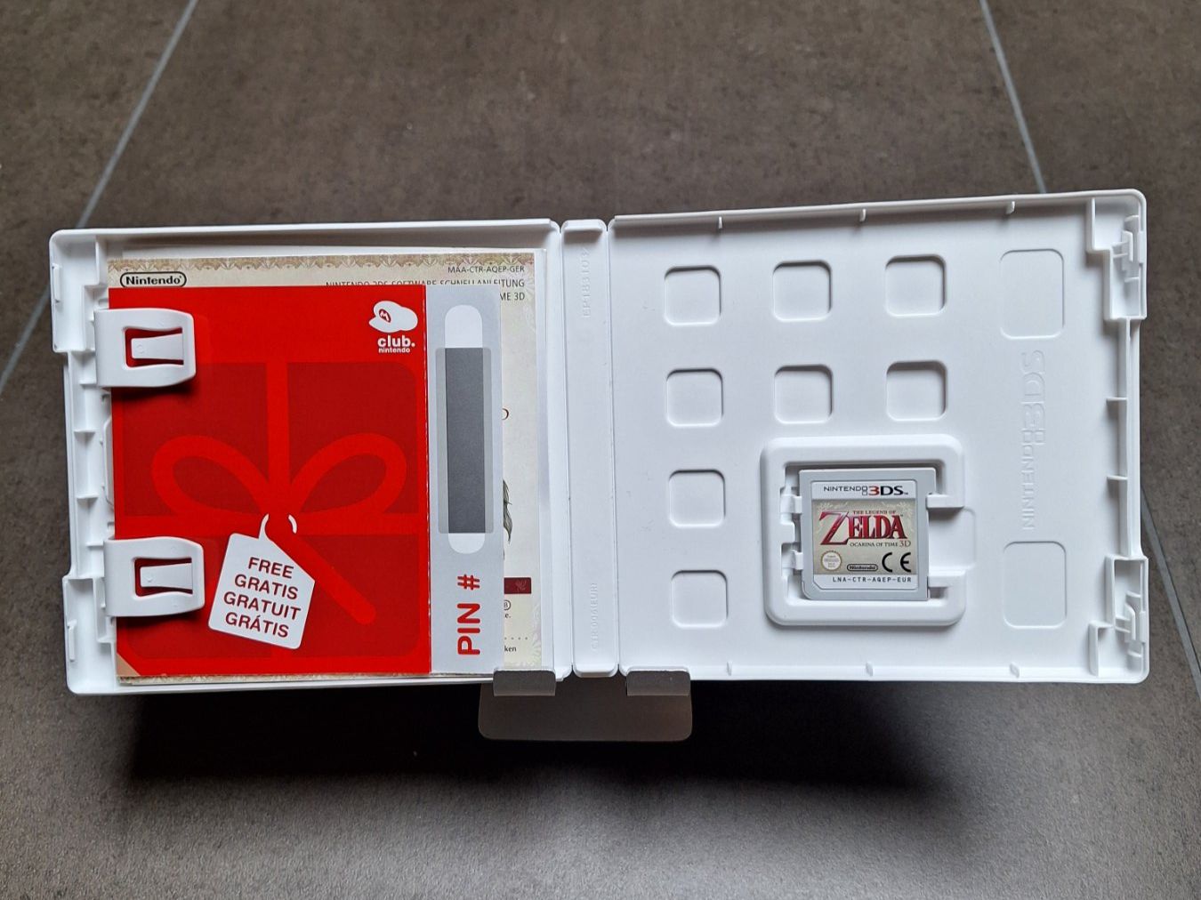 Zelda Ocarina of Time 3D OVP inkl nintendo club Pin card (Gebraucht) in ...