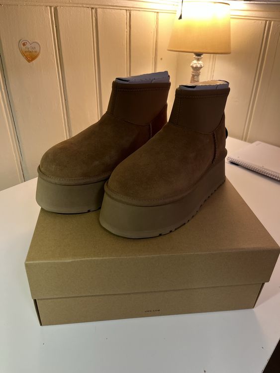 UGG Classic Mini Dipper Platform (Neu und originalverpackt) in ...