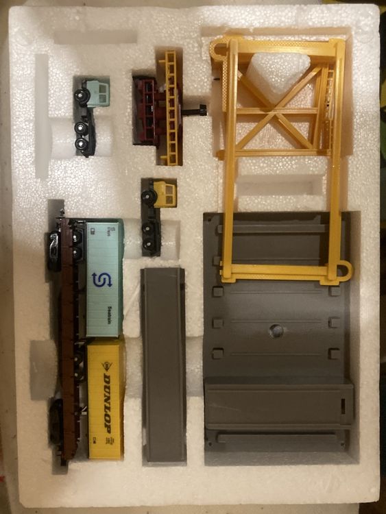 Vintage Lima N Scale Container Terminal Set (Neu (gemäss Beschreibung ...
