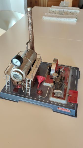 Spielzeug Dampfmaschine Wilesco (Gebraucht) in Burgdorf für CHF 95 ...