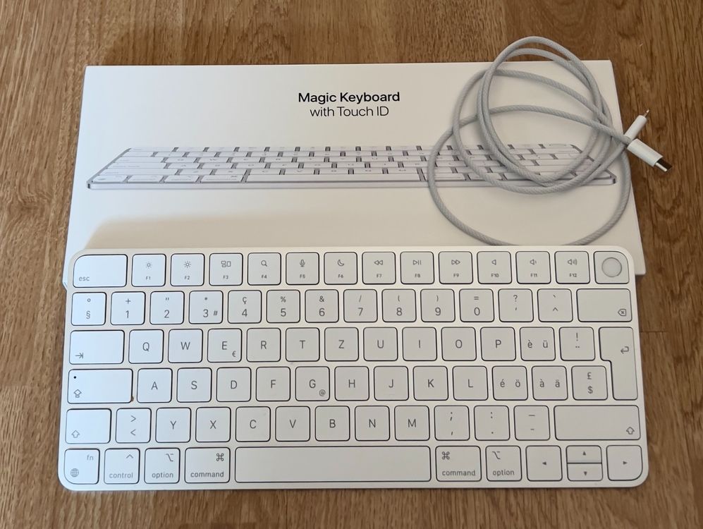 Apple Magic Keyboard mit Touch ID A2449 | Kaufen auf Ricardo