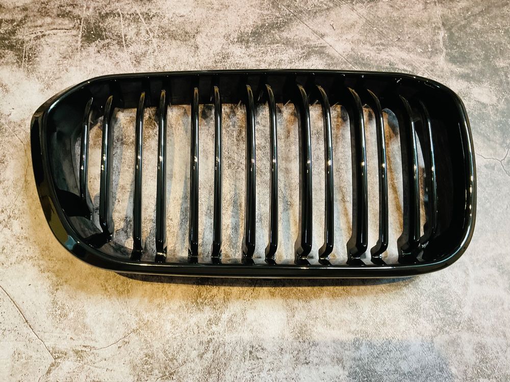 BMW Nieren F20, F21 LCI M Doppelspeichen Kühlergrill M Color (Neu und originalverpackt) in ...