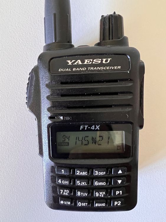 Yaesu Handfunkgerät FT-4X | Kaufen auf Ricardo