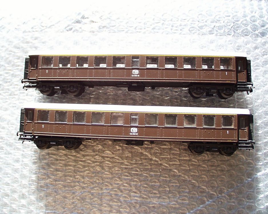 Roco: 2 X Personenwagen 1. Klasse Ferrovie Nord Milano (FNM) | Kaufen ...