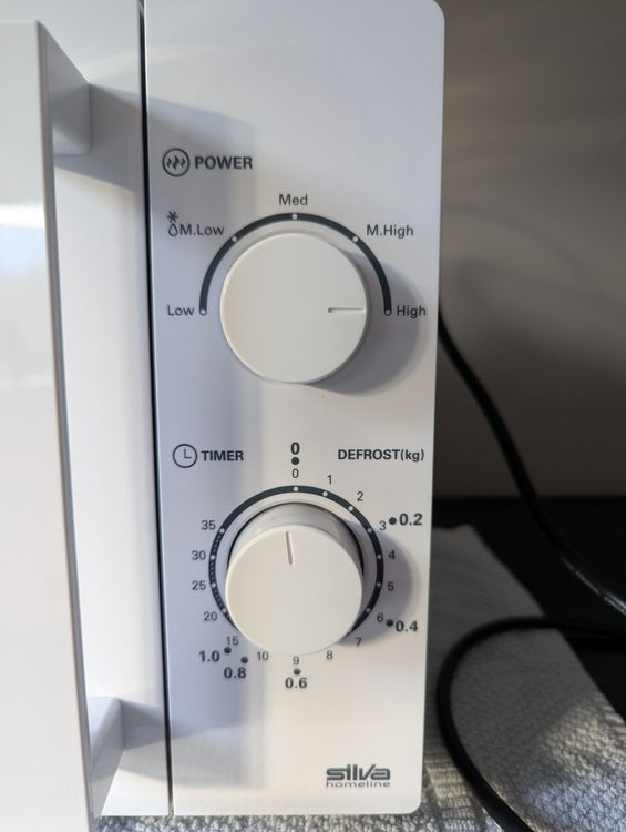 Silva Homeline Mikrowelle Weiss (Gebraucht) in Wolfenschiessen für CHF ...