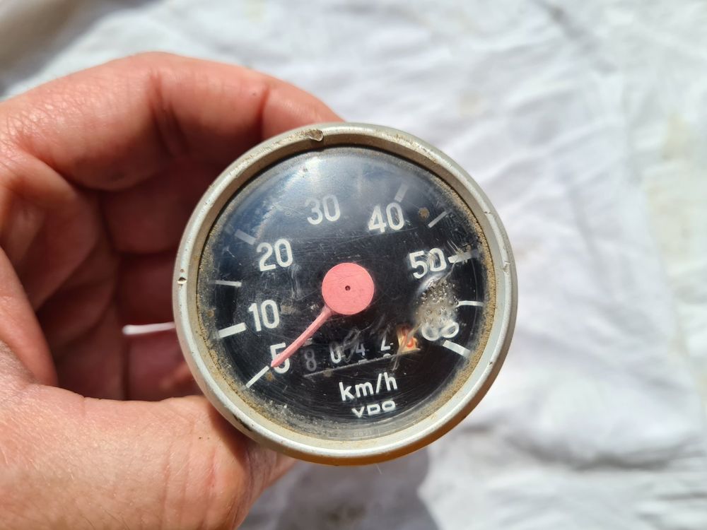 Original VDO Tacho funktionstüchtig (Gebraucht) in für CHF 23 – mit ...