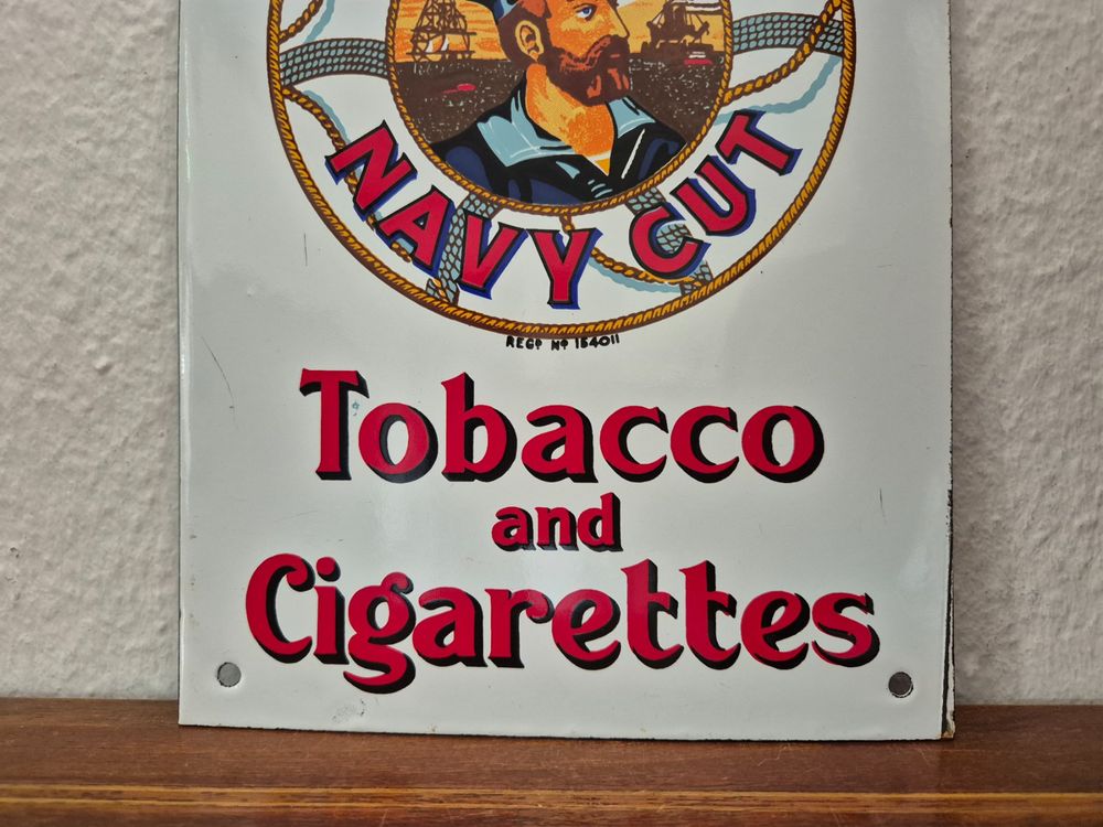 Emailschild Navy Cut Tobacco Cigarettes Logo Emaille Schild (Gebraucht ...