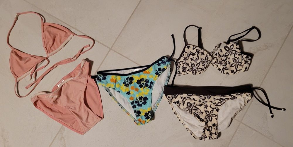 Bikinis, XS, Grösse 34 (Gebraucht) in Bischofszell für CHF 1 – mit ...